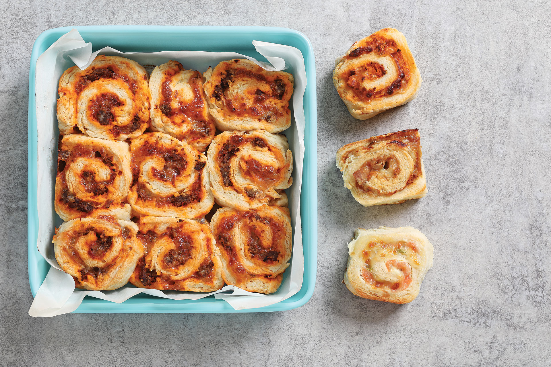 Sausage and Mozza Biscuit Rolls - Hello Canola